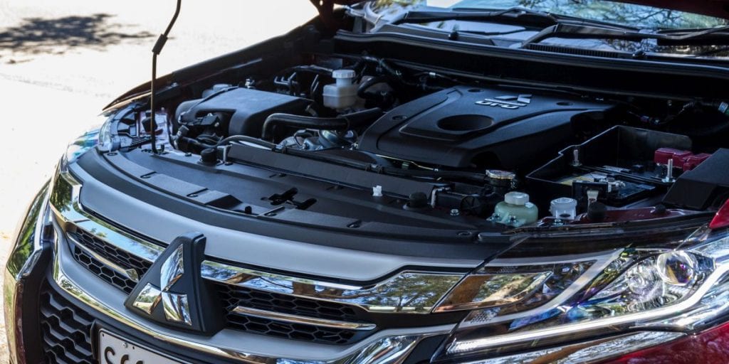 2016 Mitsubishi Pajero Sport Review, Accessories, Price, Specs