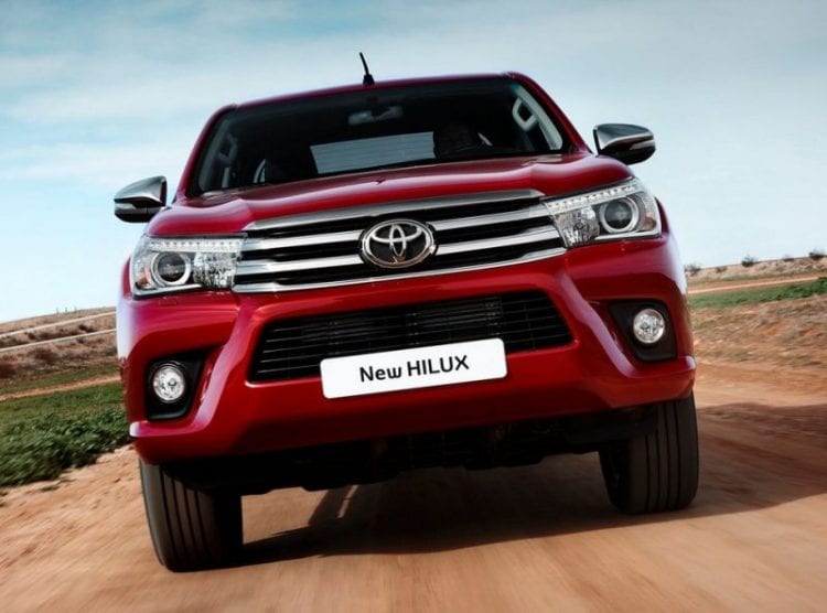 2016 Toyota Hilux Review, Diesel, Specs, Price, Engine, Interior