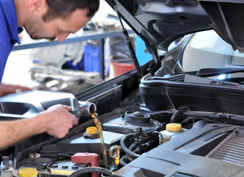 Replace Engine Oil in Your Car - When and How? - carsoid.net