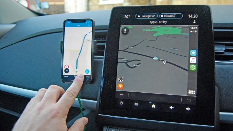 Should You Get Navigation In Your Car? - carsoid.net
