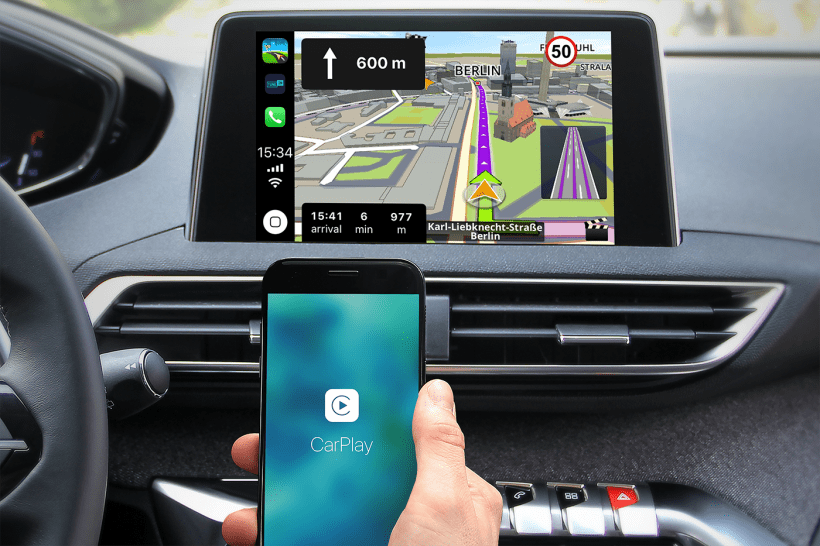 Should You Get Navigation In Your Car? - carsoid.net