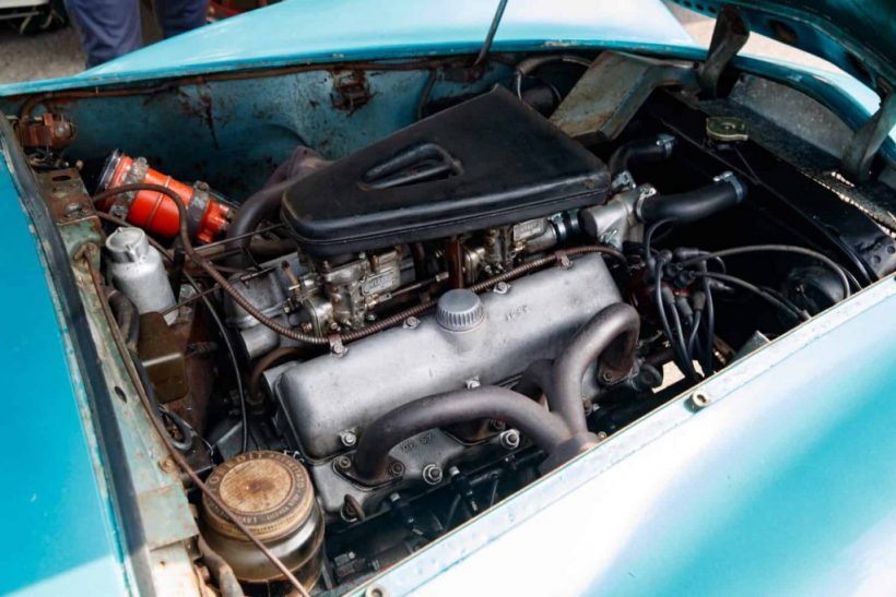 These cars pack the smallest V8 engines ever put in a road-going ...