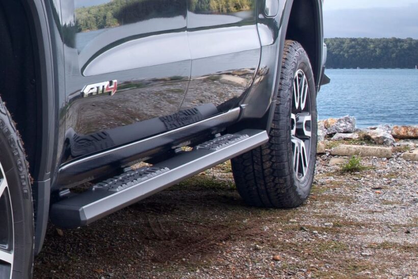 The Advantages Of Installing Side Steps To Your Truck - carsoid.net