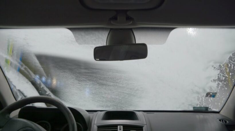 Ultimate Guide to Windshield Maintenance: Tips and Tricks - carsoid.net