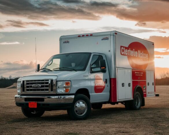 What Is a Custom Service Truck? - carsoid.net