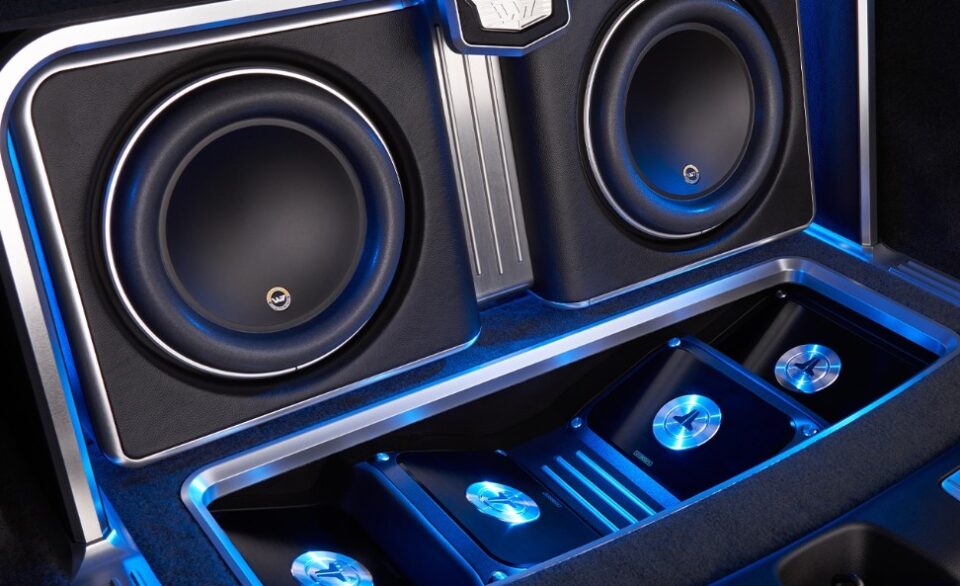 Luxury Meets Performance in Car Audio - carsoid.net